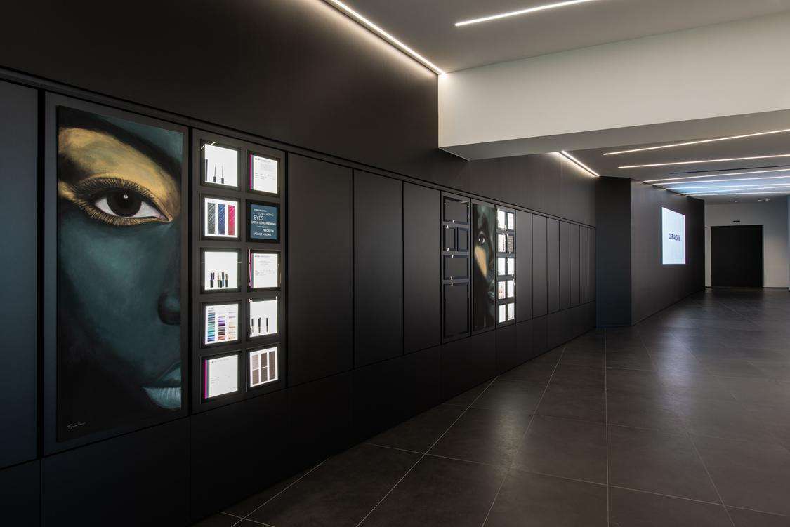 Chromavis Fareva | Faram 1957